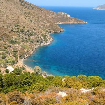 Koumara Beach 🏖️ Fournoi, Yunanistan - detaylı özellikler, harita ...