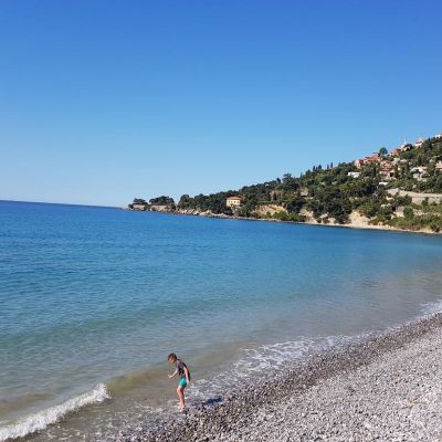Eva beach's 🏖️ İmperia, İtalya - detaylı özellikler, harita, fotoğraflar