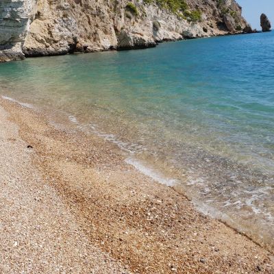 Cala del Pescecane 🏖️ Foggia, İtalya - detaylı özellikler, harita ...