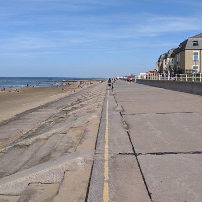 Prestatyn beach 🏖️ Denbighshire, Birleşik Krallık - detaylı özellikler ...